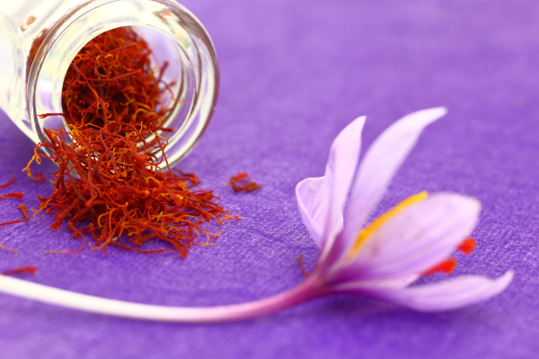 Saffron Benefits for Mood & Memory | What Science Says